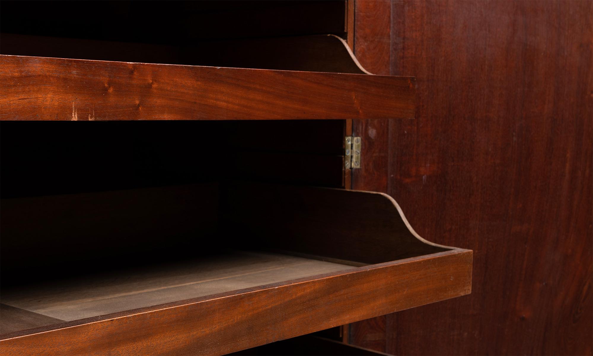 George III Linen Press, England, circa 1780 at 1stDibs