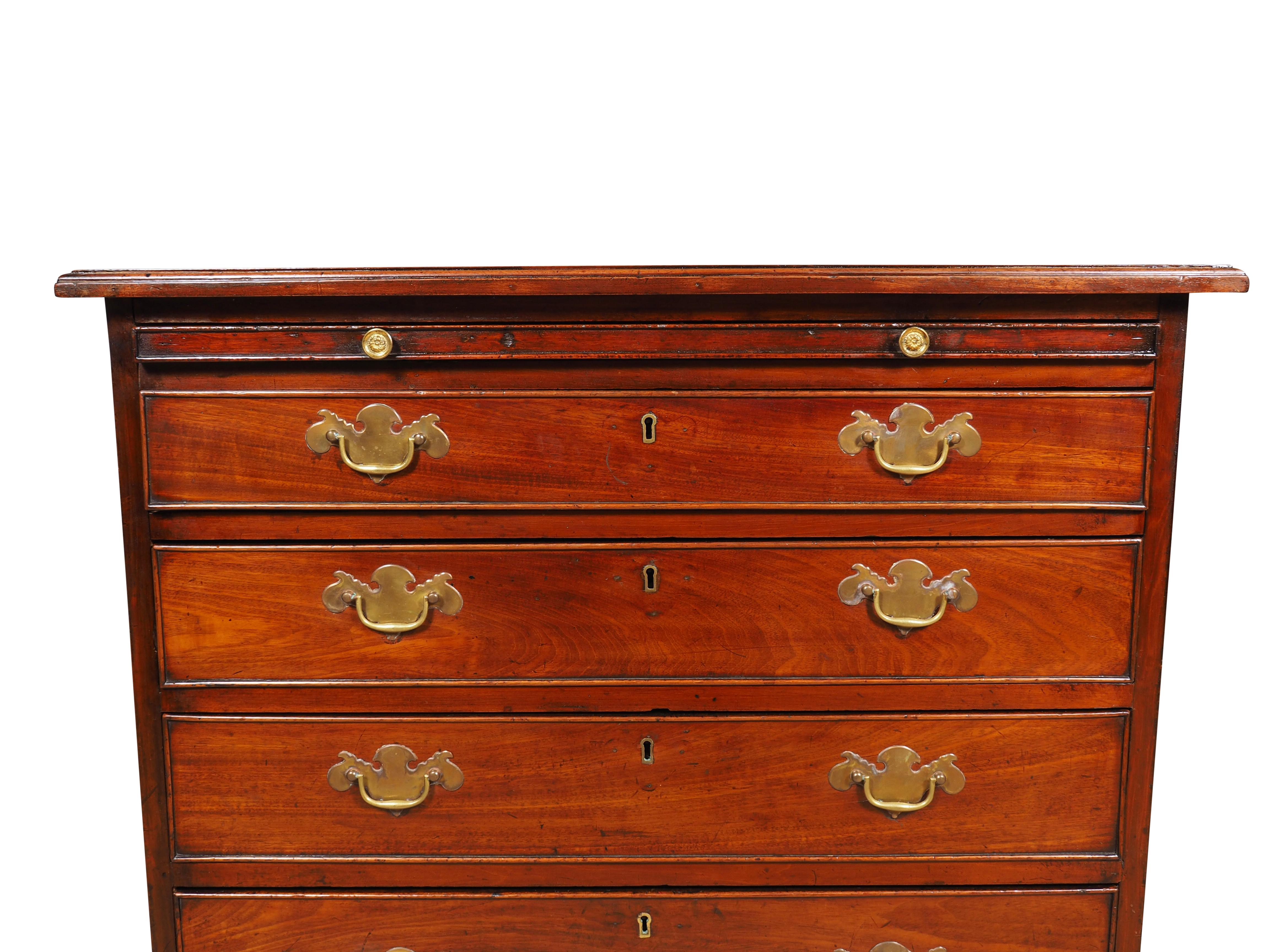 George III Mahogany Bachelors Chest For Sale at 1stDibs