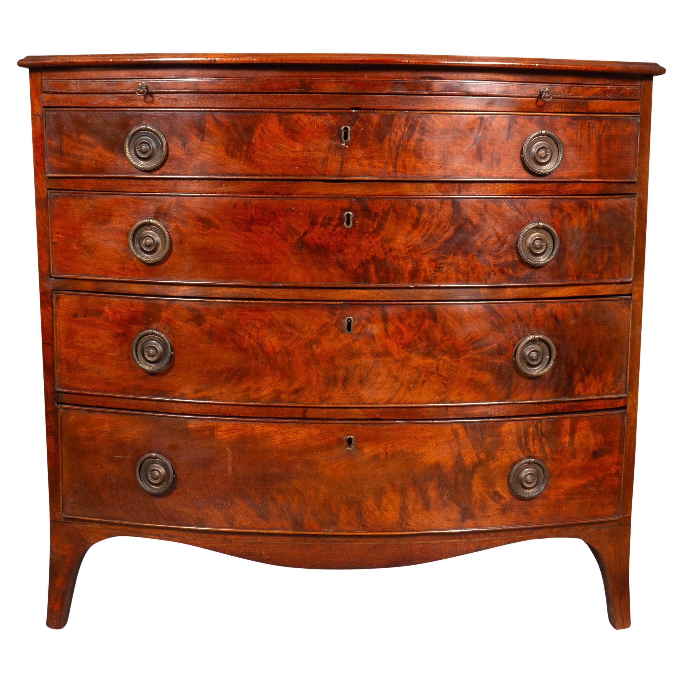 Circa 1790 English George III Bowfront Chest of Drawers For Sale at 1stDibs