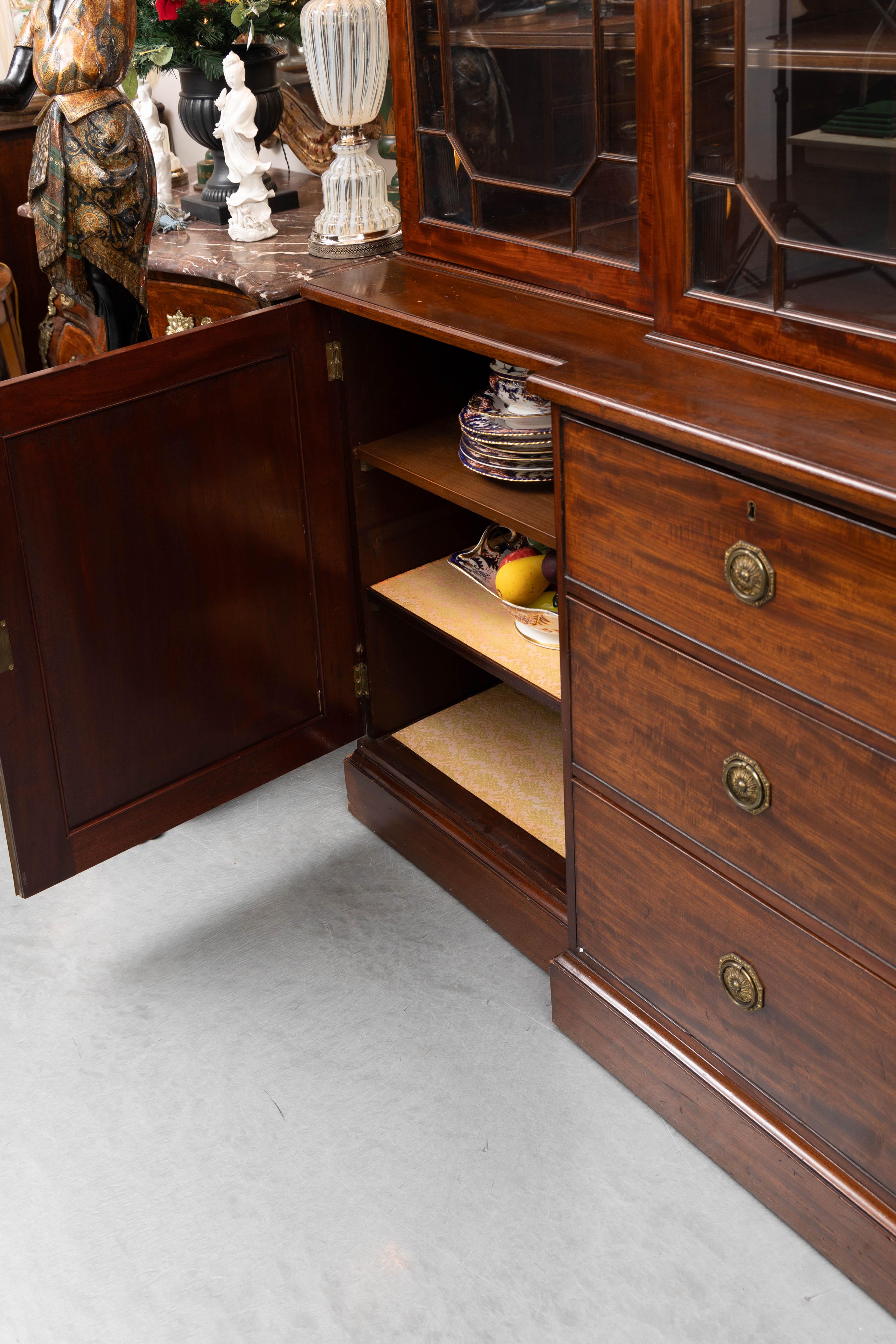 George III Mahogany Breakfront/Bookcase at 1stDibs