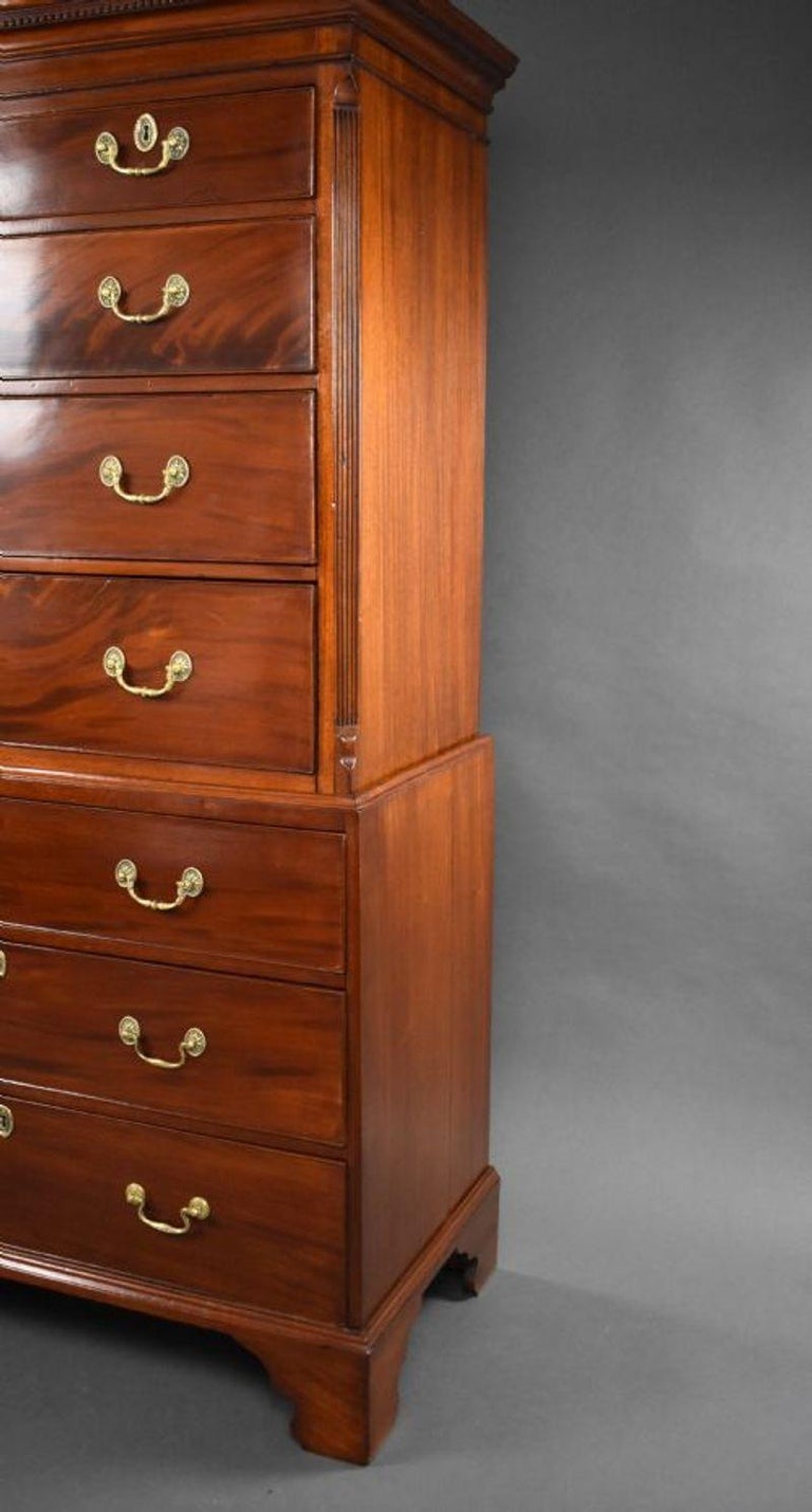 George III Mahogany Chest on Chest For Sale at 1stDibs