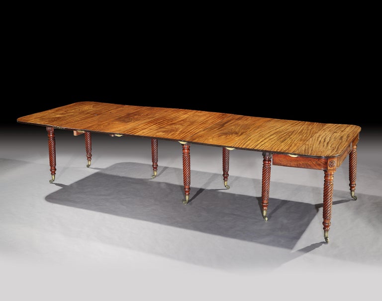George III Mahogany Dining Table Attributed to Gillows For Sale at 1stDibs