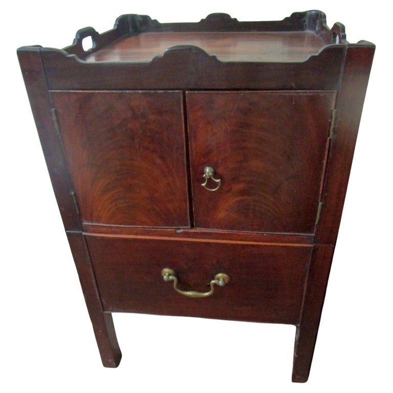 George III Mahogany English Bedside Table Commode For Sale at 1stDibs