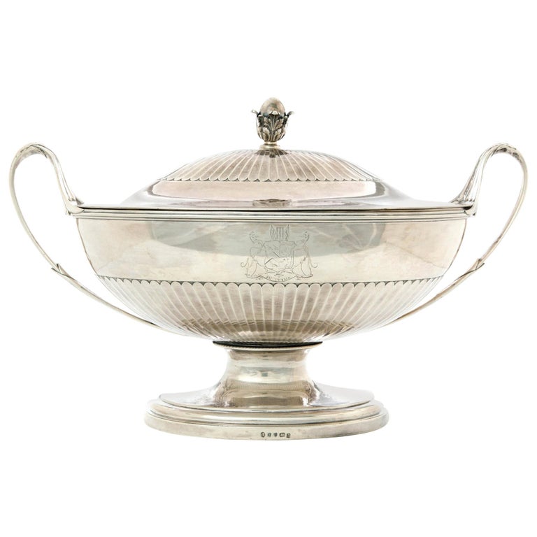 George III Silver Tureen For Sale at 1stDibs