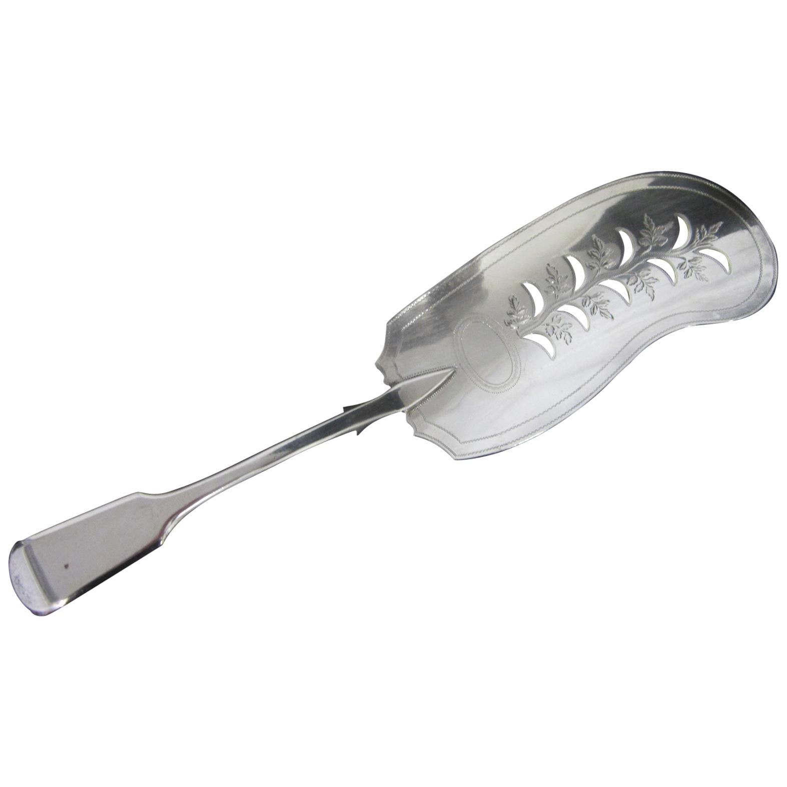 George III Sterling Silver Fish Server at 1stDibs