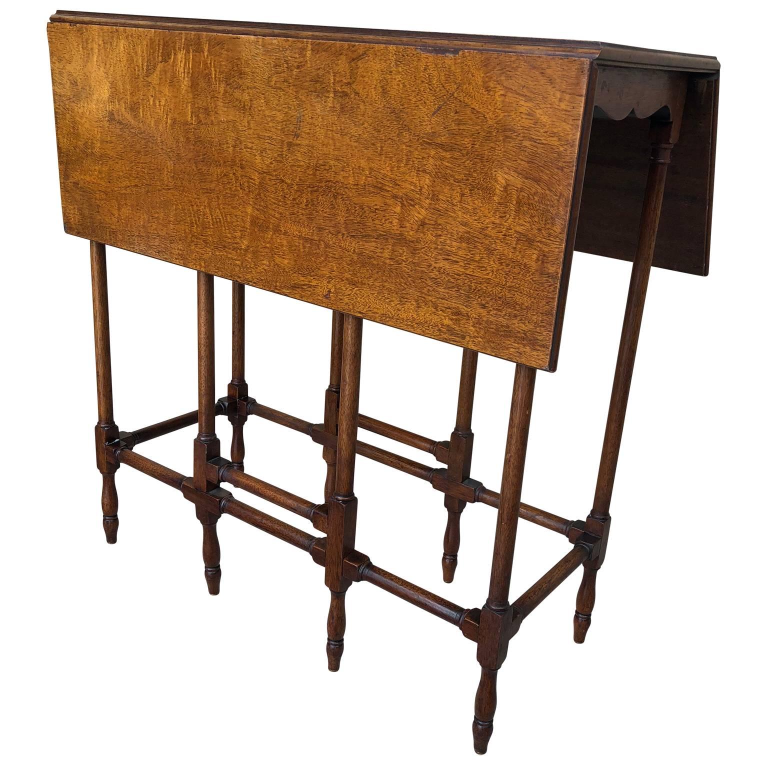 George III Style Mahogany Spider Leg Table at 1stDibs