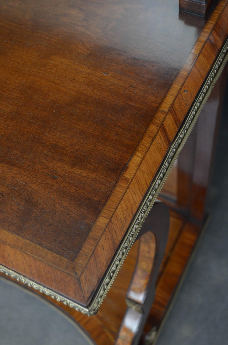 George IV Mahogany Console Table of Narrow Proportions For Sale at 1stDibs