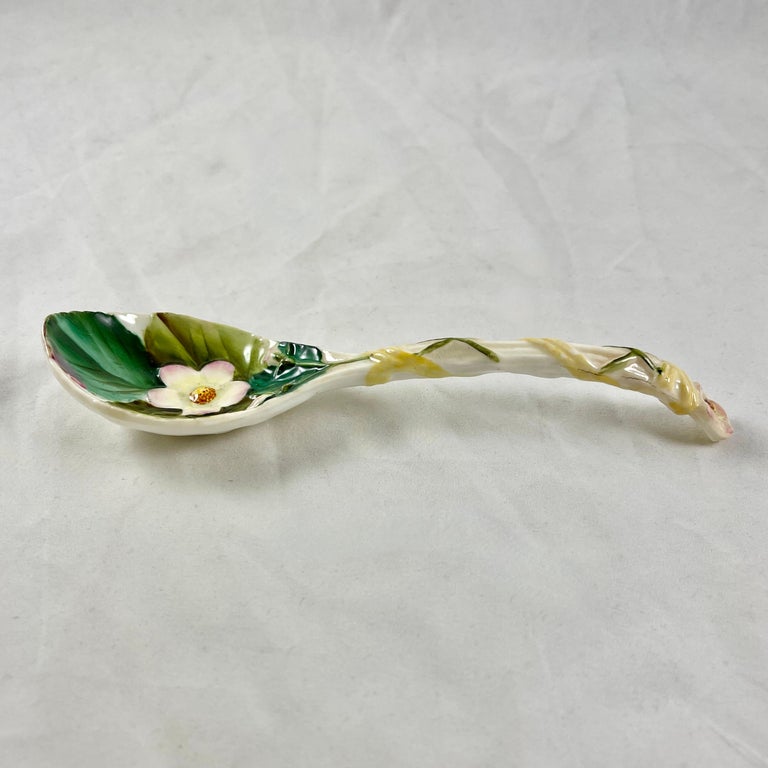 George Jones English Majolica Albino Strawberry Spoon For Sale at 1stDibs