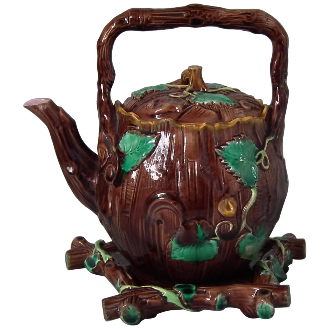 George Jones Majolica Bark and Ivy Tea Kettle and Stand at 1stDibs