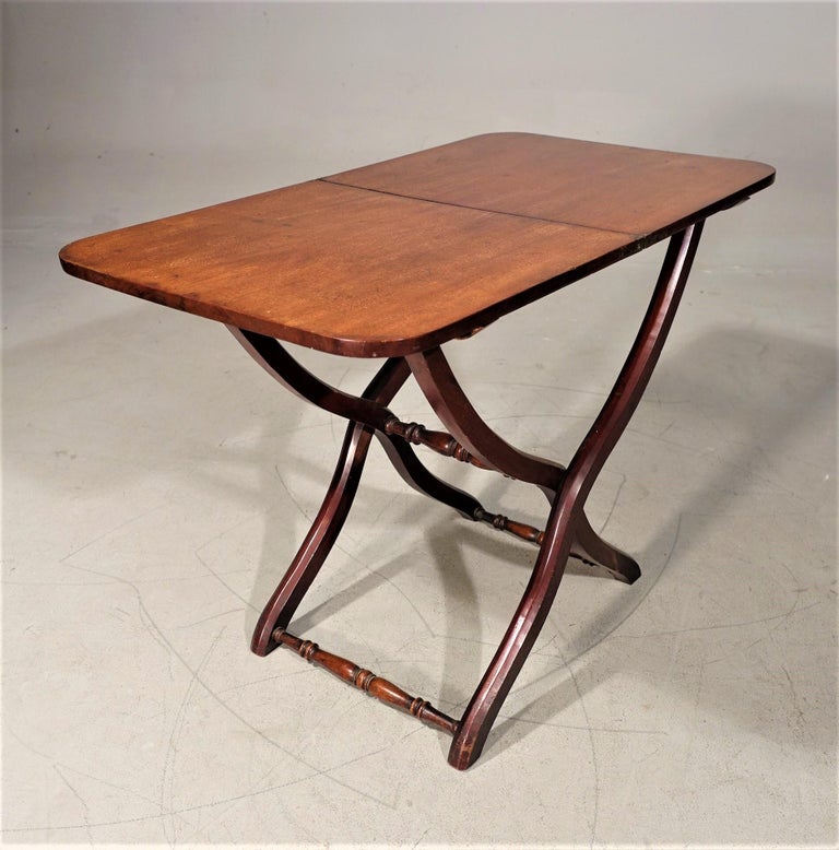 George lll Mahogany Coaching Table For Sale at 1stDibs