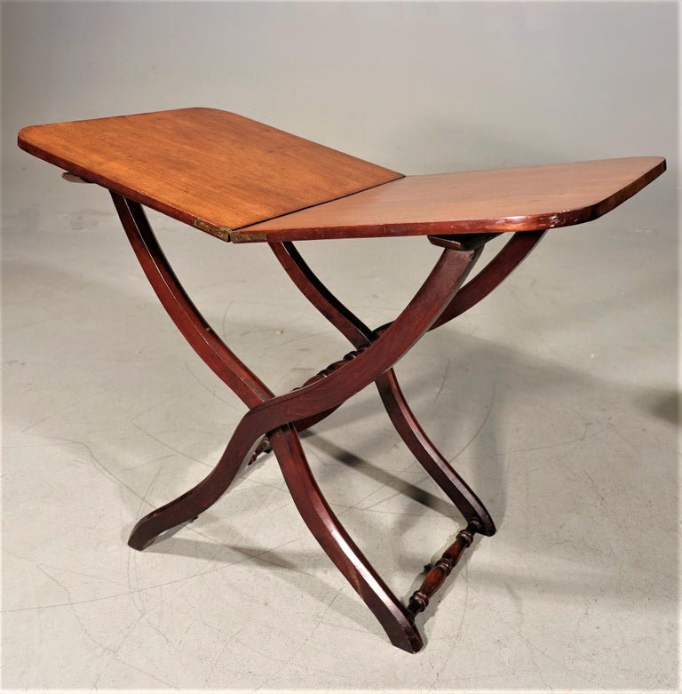 George lll Mahogany Coaching Table For Sale at 1stDibs