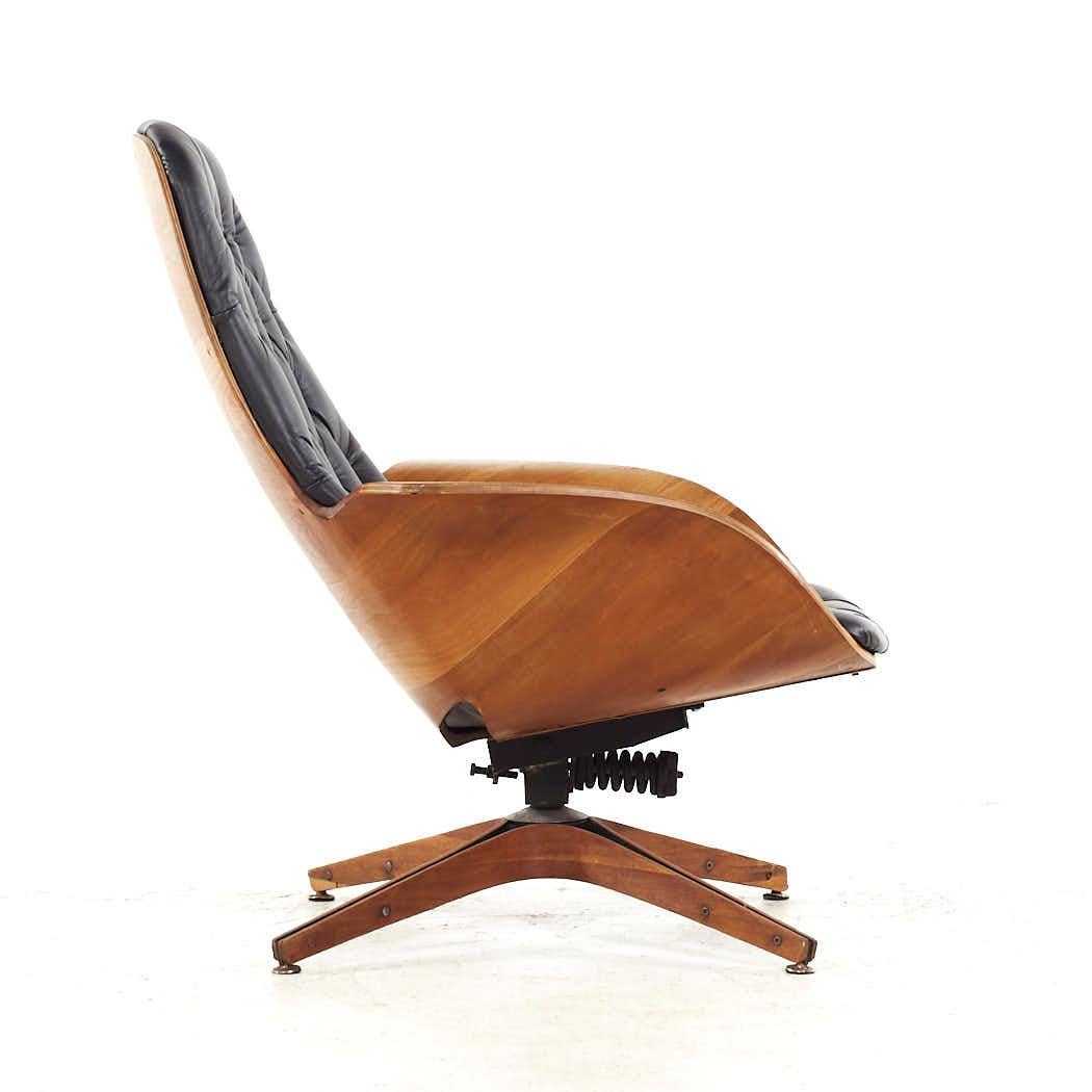 George Mulhauser for Plycraft Mid Century Mr Chair and Ottoman For Sale ...