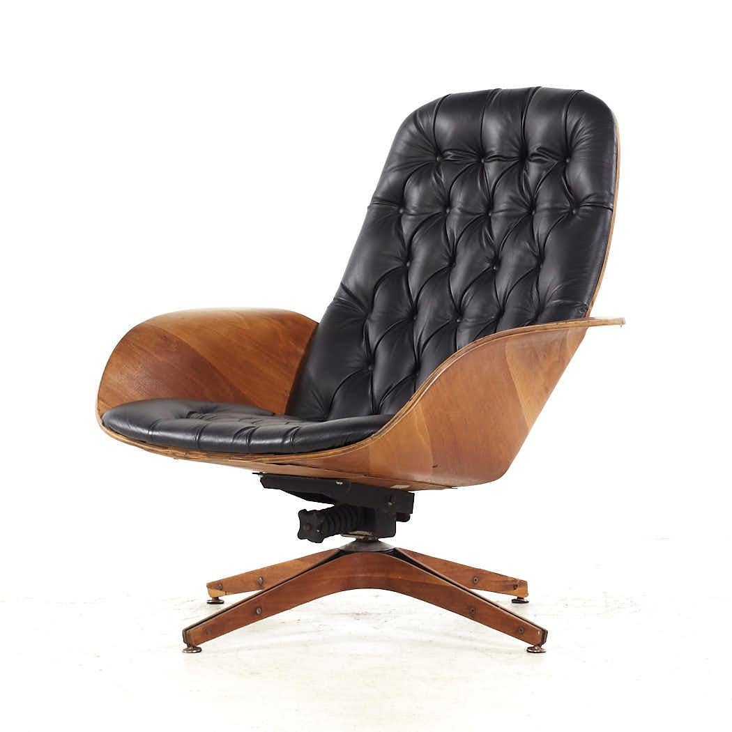 George Mulhauser for Plycraft Mid Century Mr Chair and Ottoman For Sale ...