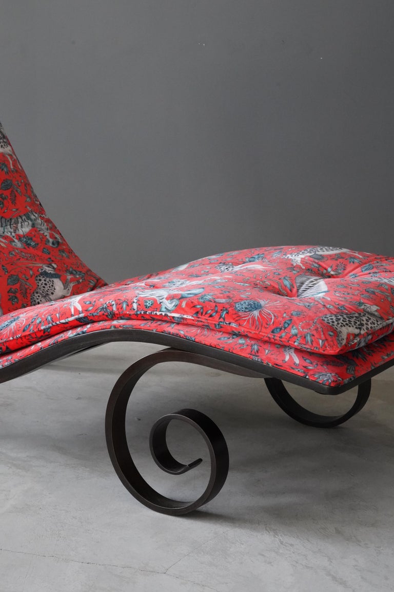 George Mulhauser, "Sultana" Chaise Loungue, Moulded Plywood, Fabric ...