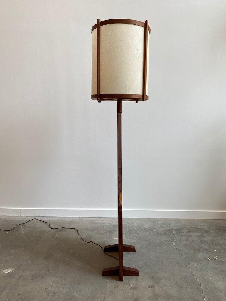 Wooden Slab Floor Lamp at 1stDibs | nakashima lamp