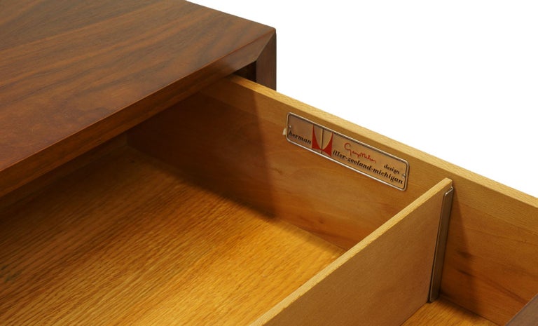 George Nelson Dresser/Storage Cabinet on Modular Group Platform, Rare ...