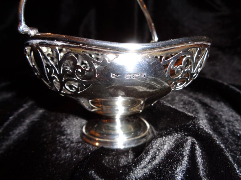 George V Silver Center-Table by Mappin and Webb For Sale at 1stDibs