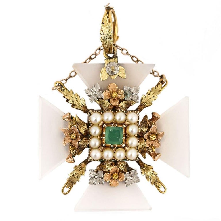 Georgian 15ct Gold Chalcedony Maltese Cross Pendant and Chain, Circa ...