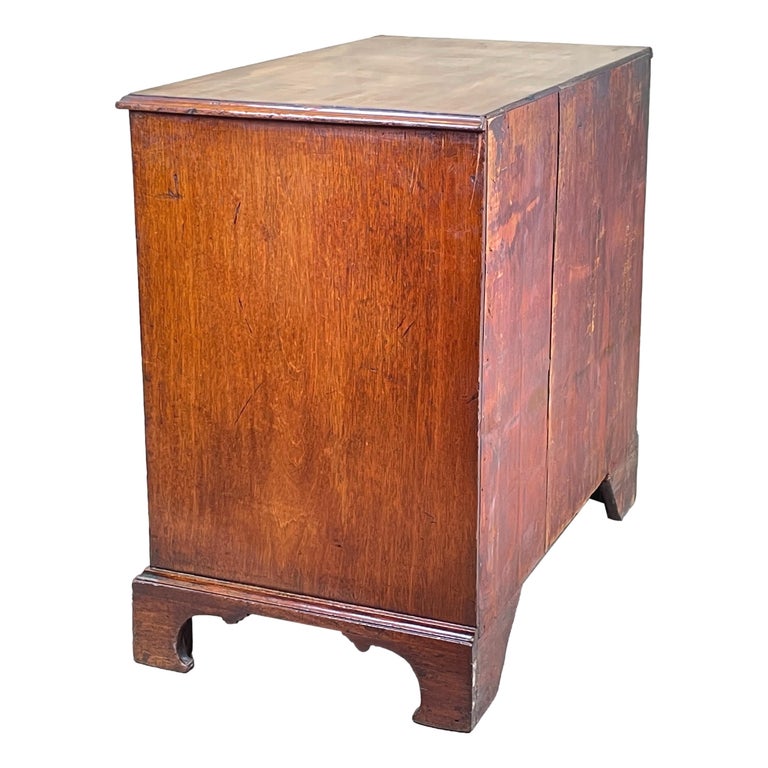 Georgian 18th Century Mahogany Chest with a Slide For Sale at 1stDibs