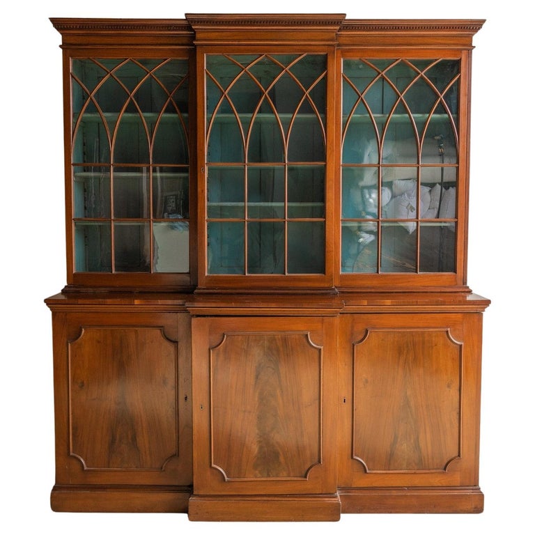 Georgian Breakfront Bookcase at 1stDibs