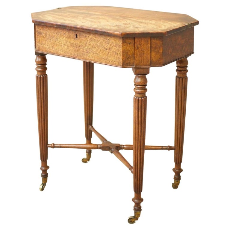 Georgian Lift Top Mahogany Table with Reeded Legs For Sale at 1stDibs