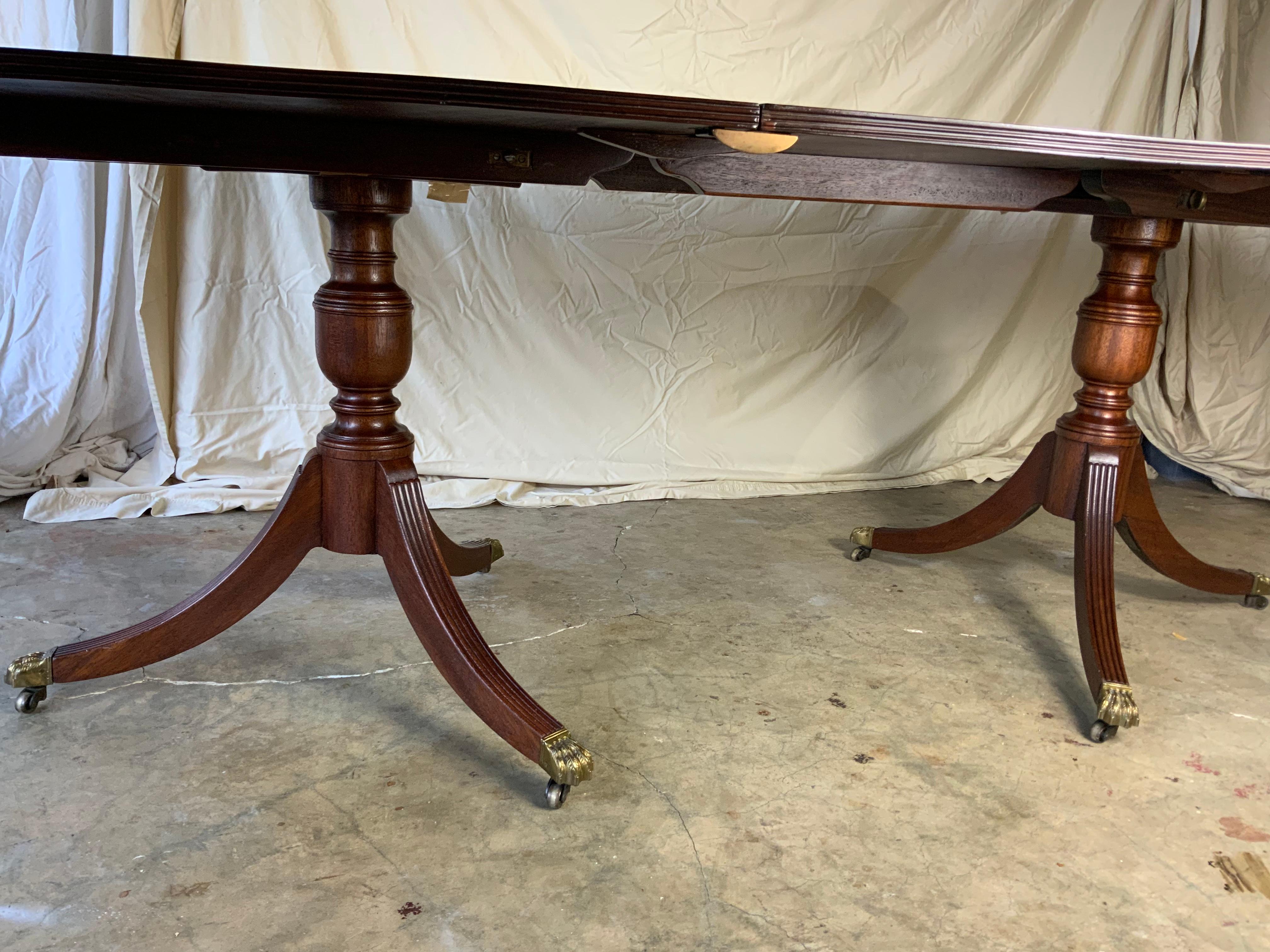 Georgian Mahogany Dining Table at 1stDibs