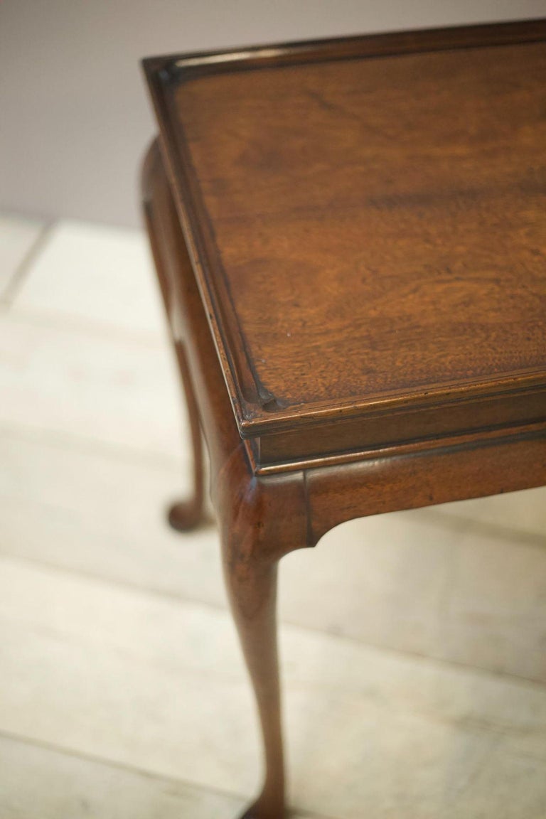 Georgian Mahogany Silver Table with Cabriole Legs For Sale at 1stDibs