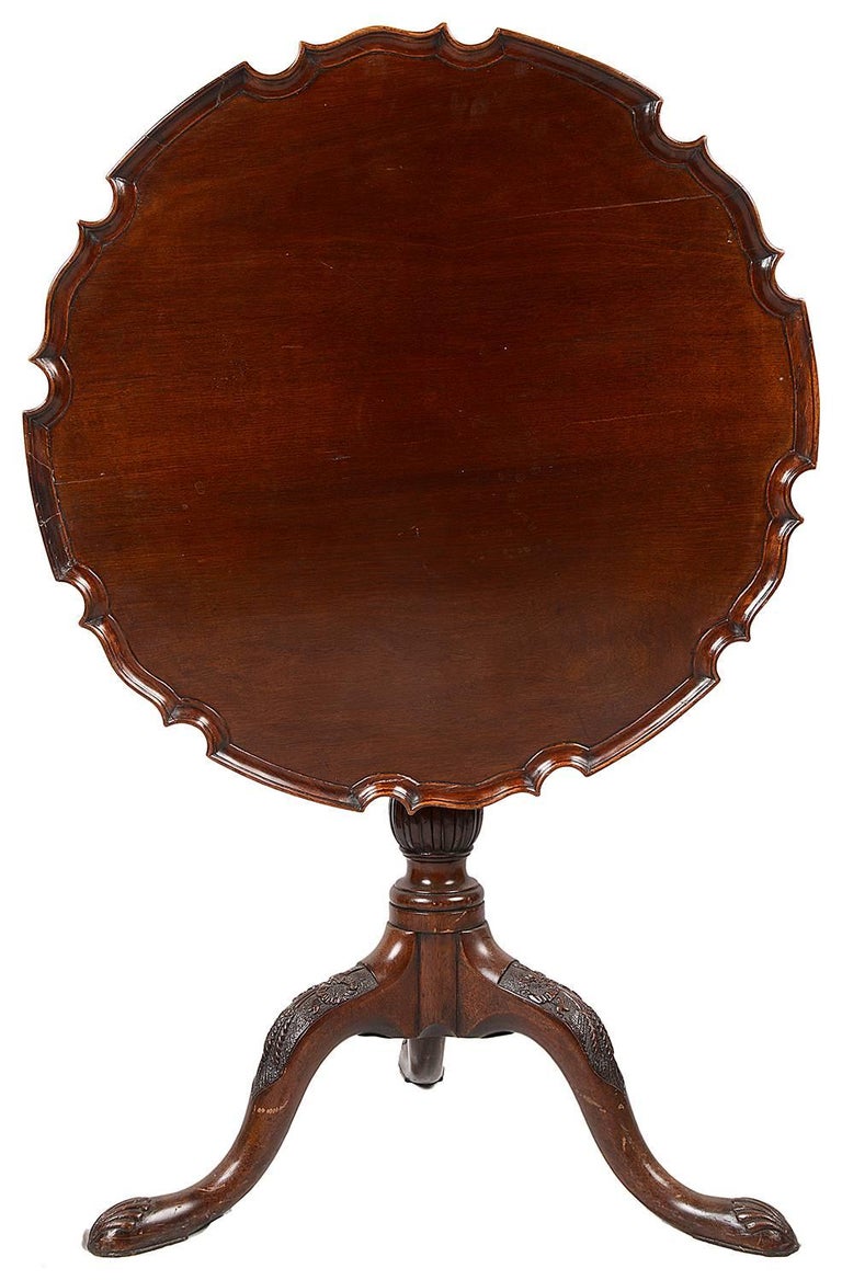 Georgian Period Mahogany Tripod Table, 19th Century For Sale at 1stDibs