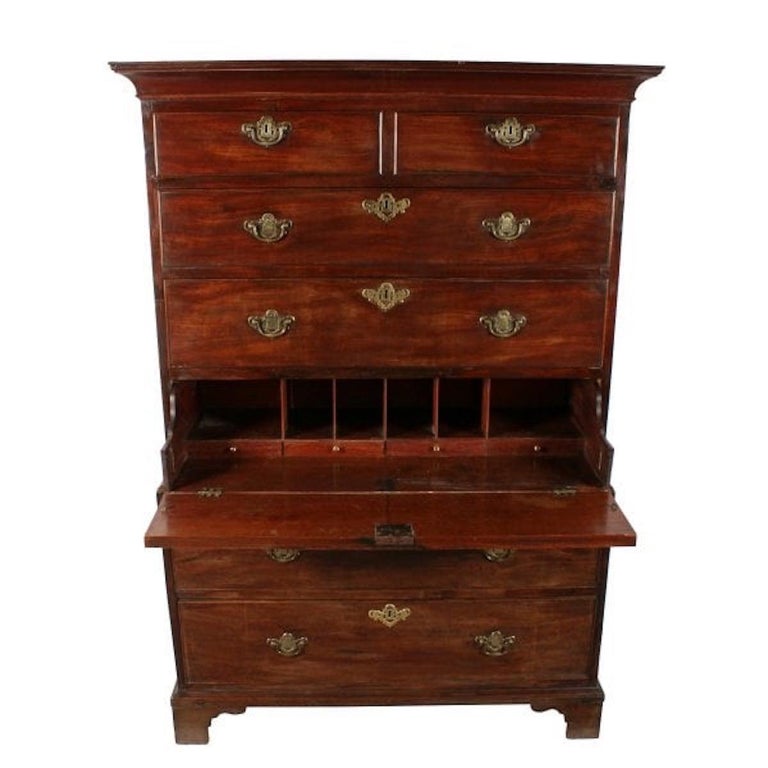 Georgian Secretaire Chest on Chest, 18th Century For Sale at 1stDibs