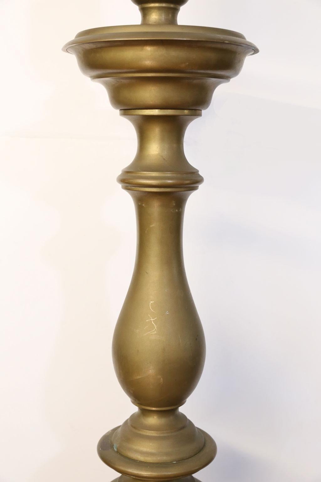 Georgian Style Brass Floor Lamp at 1stDibs