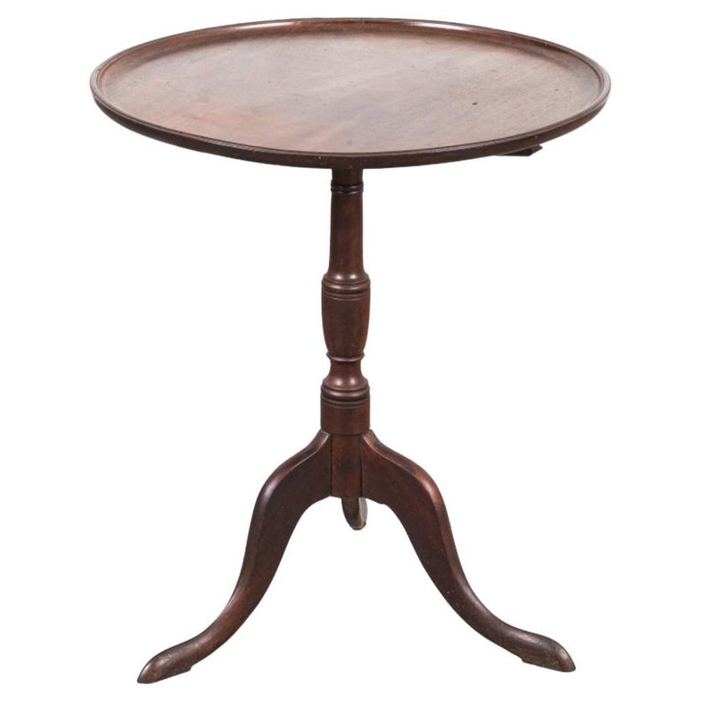 Georgian Style Mahogany Tilt Top Table For Sale at 1stDibs