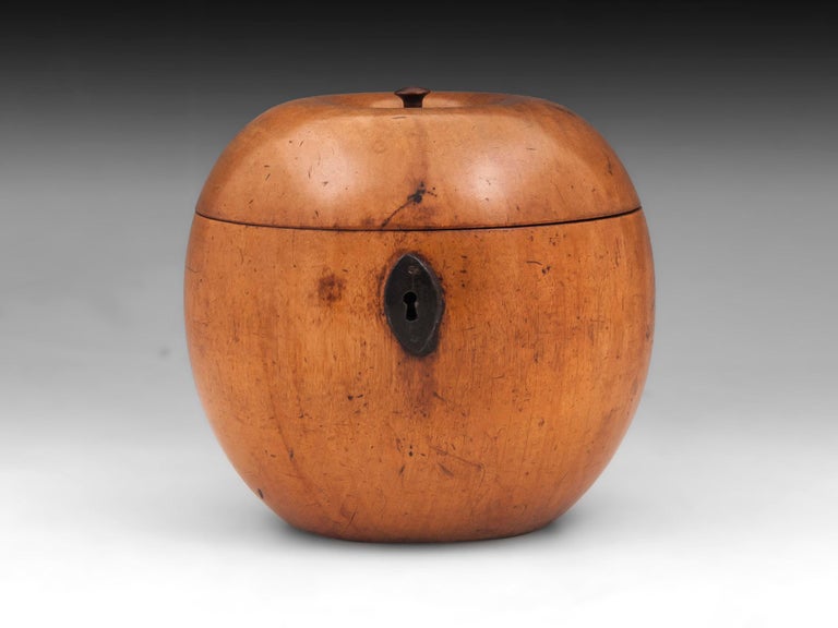 Georgian Treen Apple Tea Caddy For Sale at 1stDibs