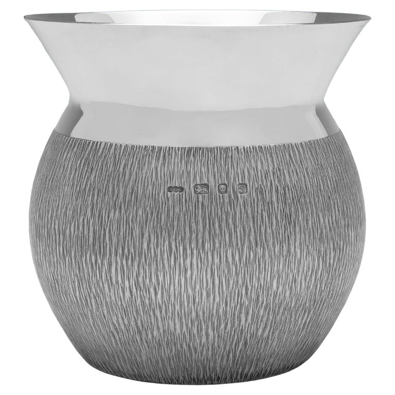 Gerald Benney, The Lawson Vase, Sterling Silver Hallmarked in 1981 For ...