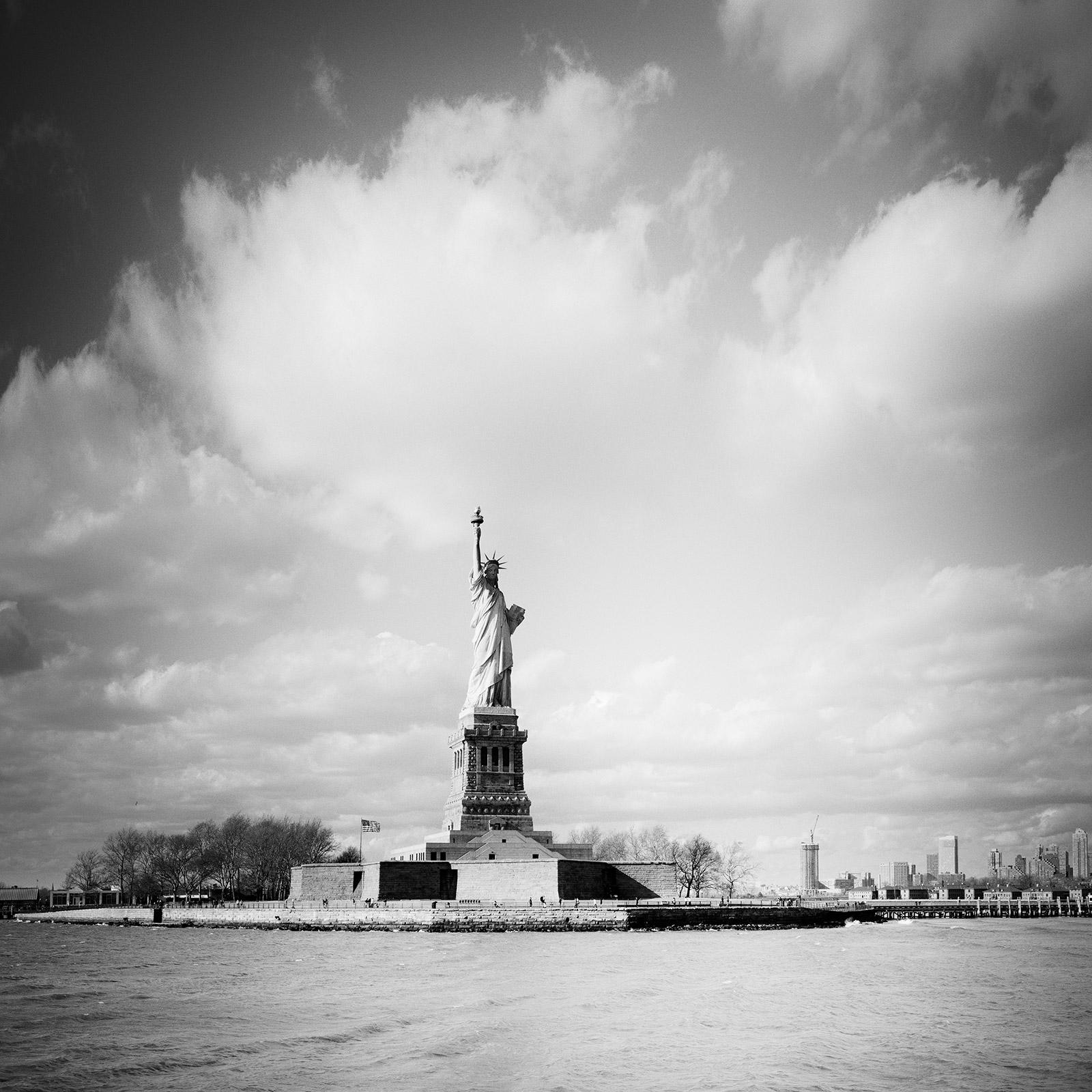 New York Statue Of Liberty Black And White