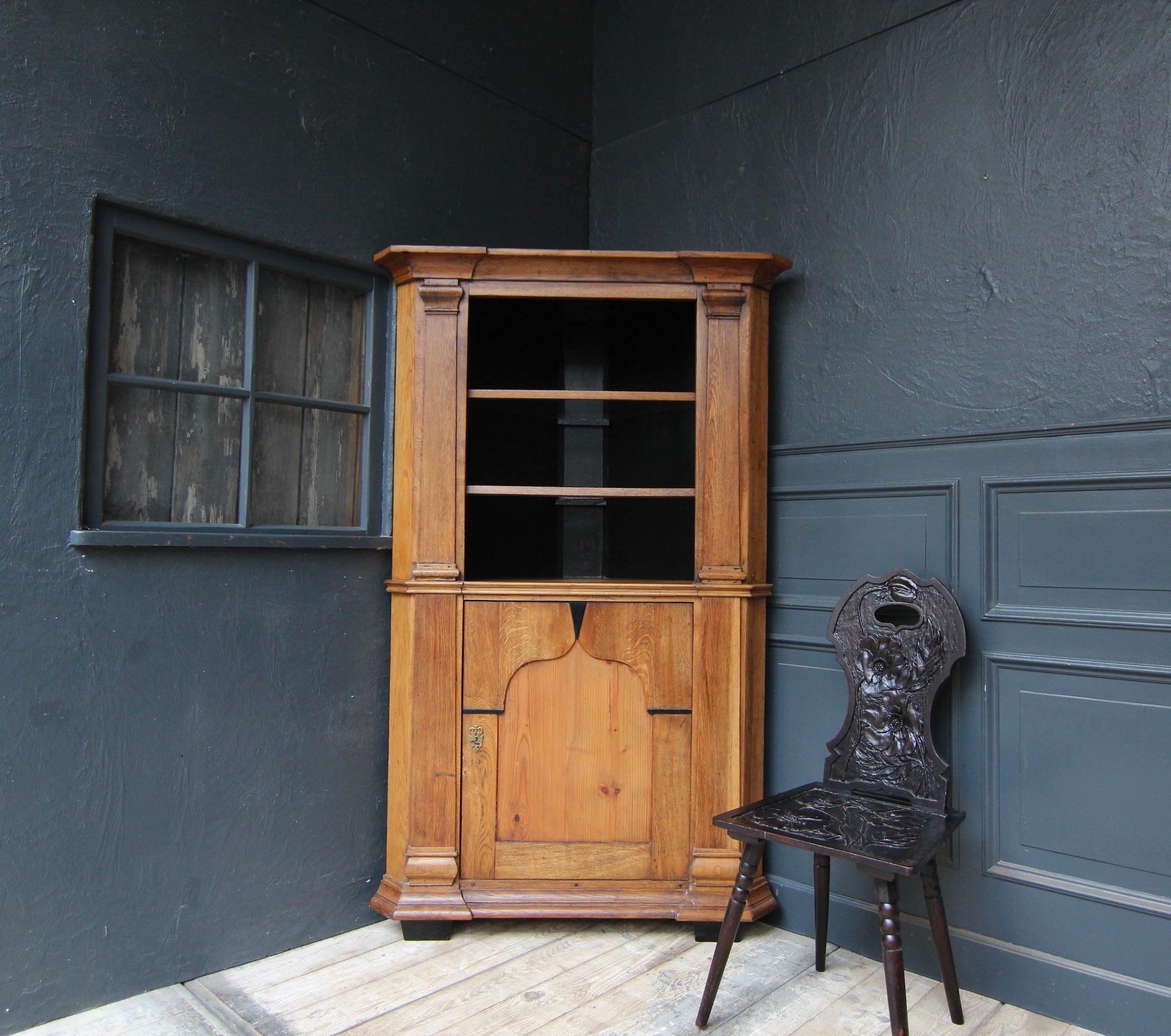 German Baroque Corner Cupboard made of Oak at 1stDibs