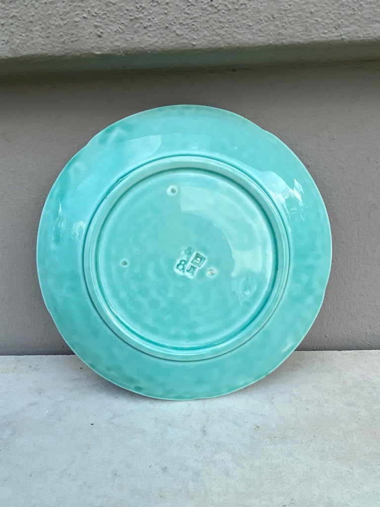 German Majolica Black-Eyed Susan Plate, Circa 1900 For Sale at 1stDibs