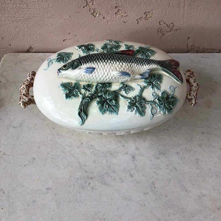 German Majolica Fish Tureen Krause, circa 1890 For Sale at 1stDibs