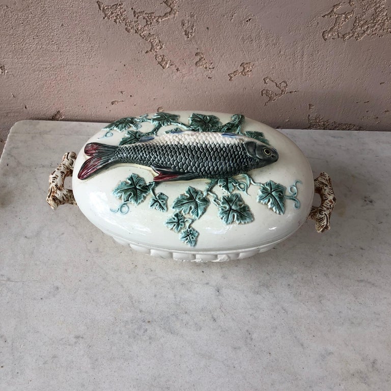 German Majolica Fish Tureen Krause, circa 1890 For Sale at 1stDibs