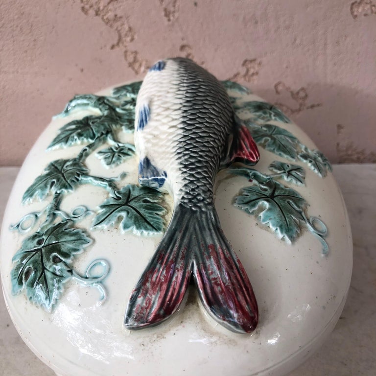 German Majolica Fish Tureen Krause, circa 1890 For Sale at 1stDibs
