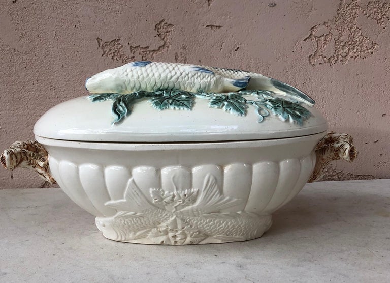 German Majolica Fish Tureen Krause, circa 1890 For Sale at 1stDibs