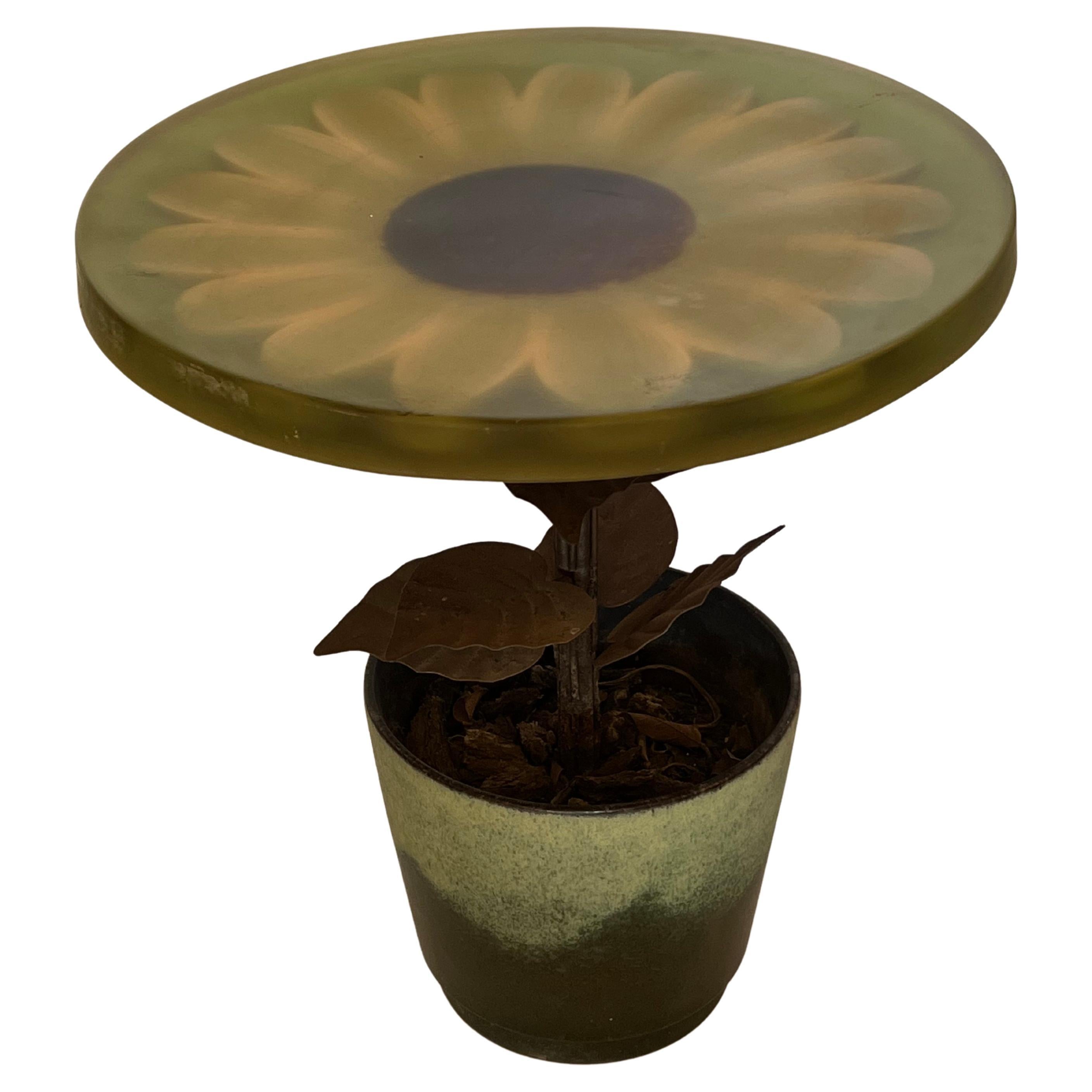 Burke Tulip Tables with Laminate Flower Motif inspired by Eero Saarinen ...