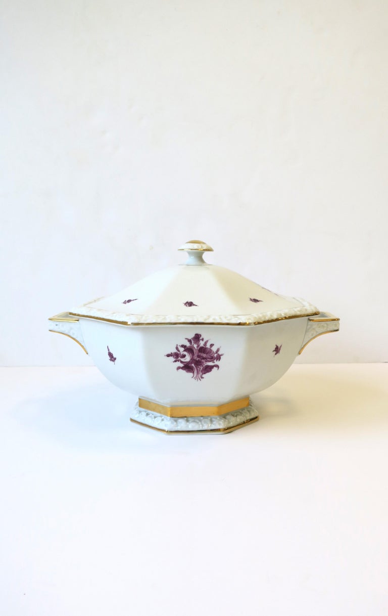 German White Porcelain Soup Stew Tureen with Gold Detail by Rosenthal ...