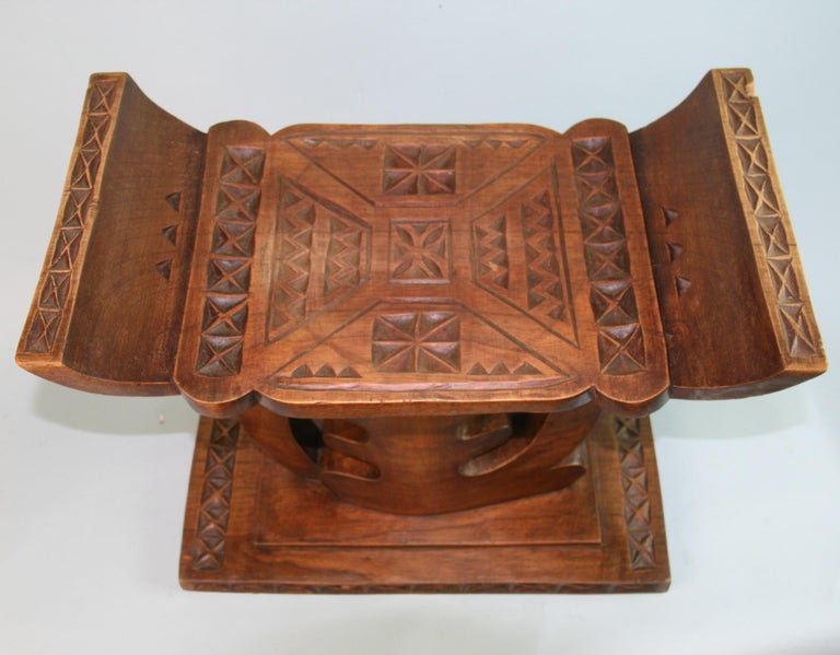 Ghana African Carved Bench 1980's For Sale at 1stDibs
