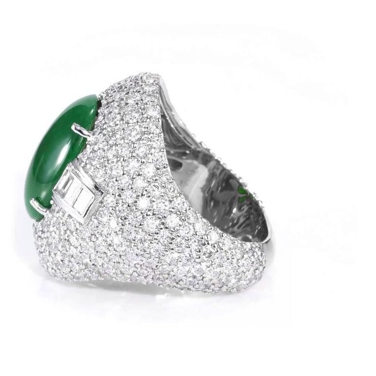 GIA 5.41ct Type A Imperial Jadeite Jade 18K White Gold Ring For Sale at ...