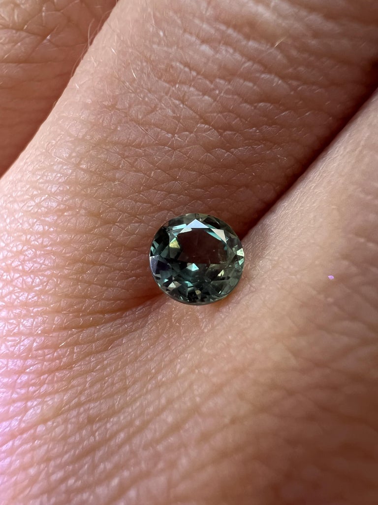 GIA Certified 0.48 Carat Natural Brazilian Alexandrite For Sale at 1stDibs