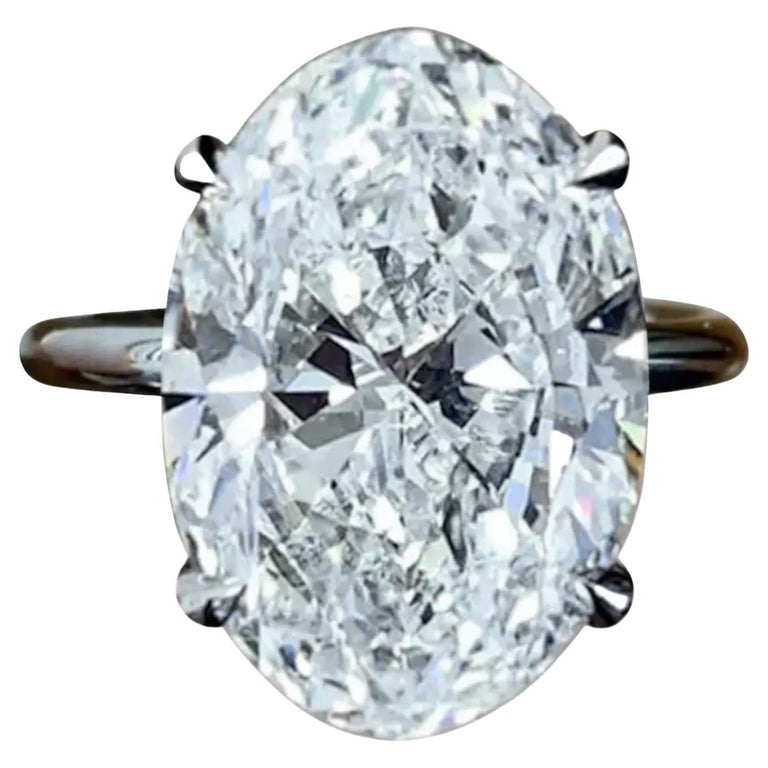 GIA Certified 10 Carat Oval Diamond Ring For Sale at 1stDibs
