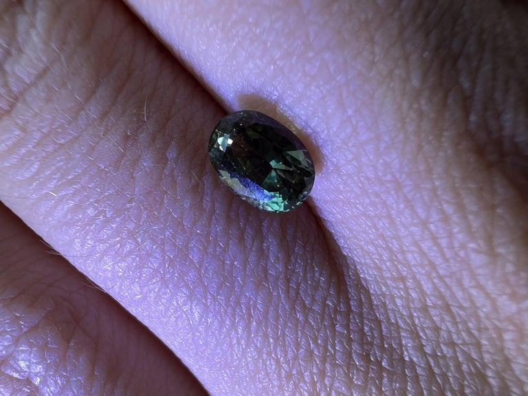GIA Certified 1.00 Carat Natural Alexandrite For Sale at 1stDibs