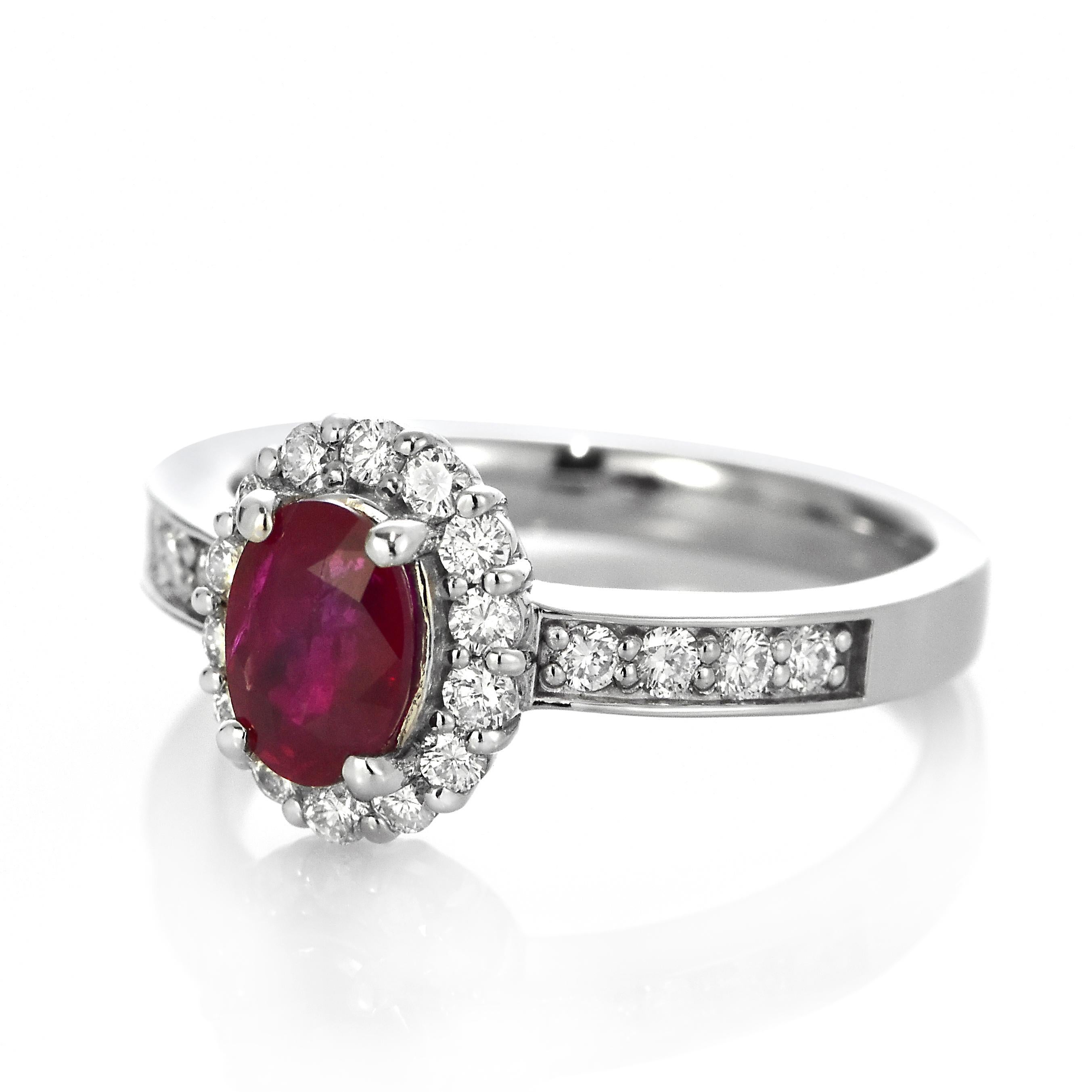 GIA Certified 1.01 Carat No Heat, Burma, Pigeon Blood Ruby Ring Made in Platinum For Sale at 1stDibs