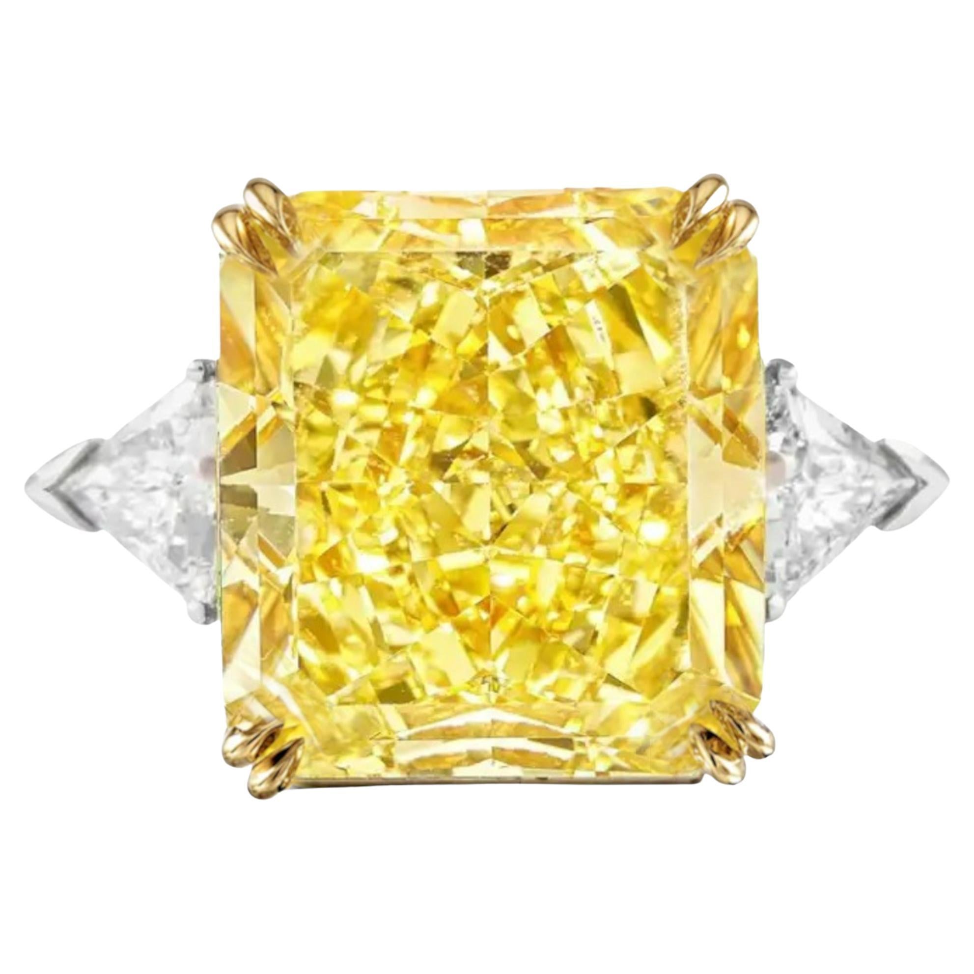 GIA Certified 11 Carat Radiant Cut Fancy Yellow Diamond 18K Gold Ring VVS1 For Sale at 1stDibs