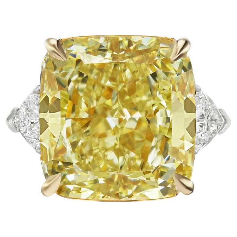 GIA Certified 15 Carat Cushion Cut Fancy Light Yellow Diamond Solitaire ...
